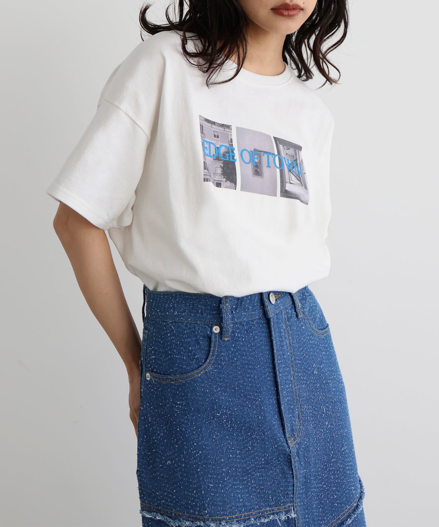 ネオンロゴフォトプリントTシャツ – hellam